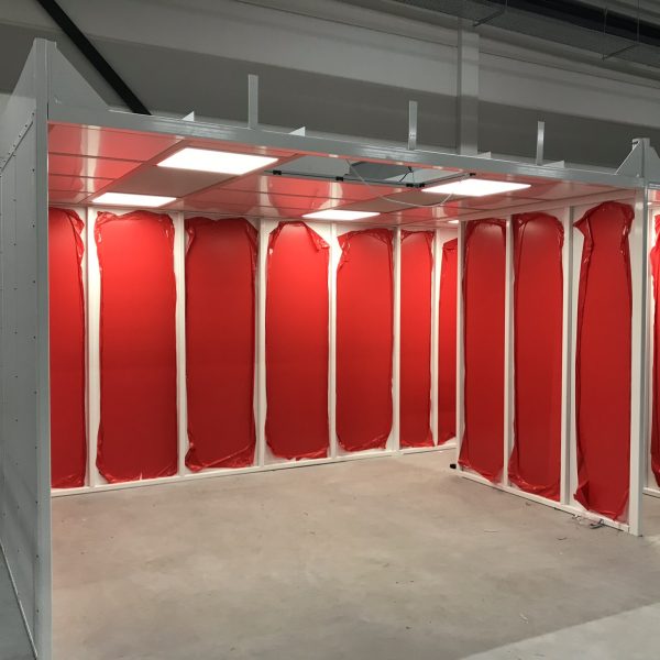 ISO class-7 cleanroom for Cyberfreight Pharma Logistics - Procleanroom.com